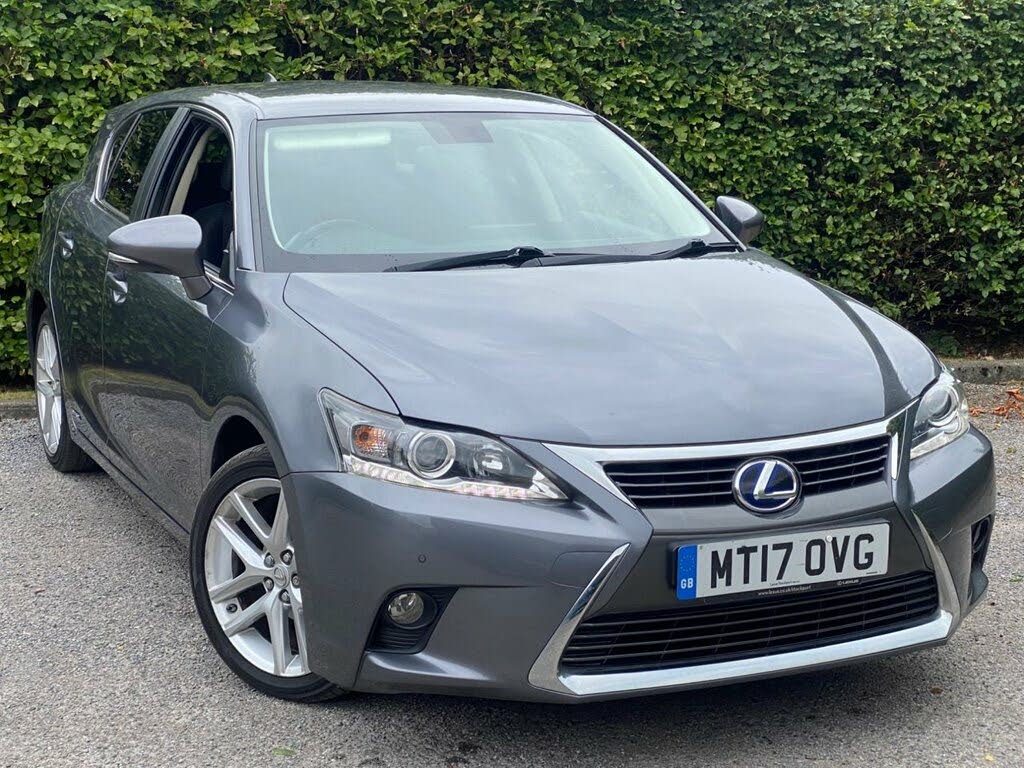 Used Lexus for sale near me (with photos) - CarGurus.co.uk