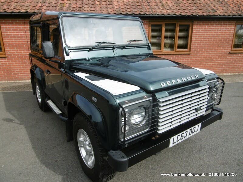 Used Land Rover 90 Defender for sale near me (with photos) - CarGurus.co.uk
