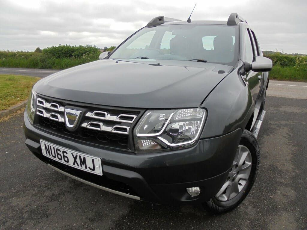 Used Dacia Duster for sale near me (with photos) - CarGurus.co.uk