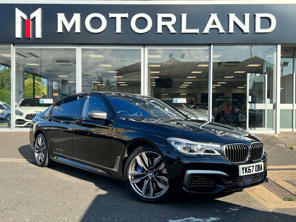 BMW Waves Goodbye To The V-12 With A Final Edition M760Li, 48% OFF