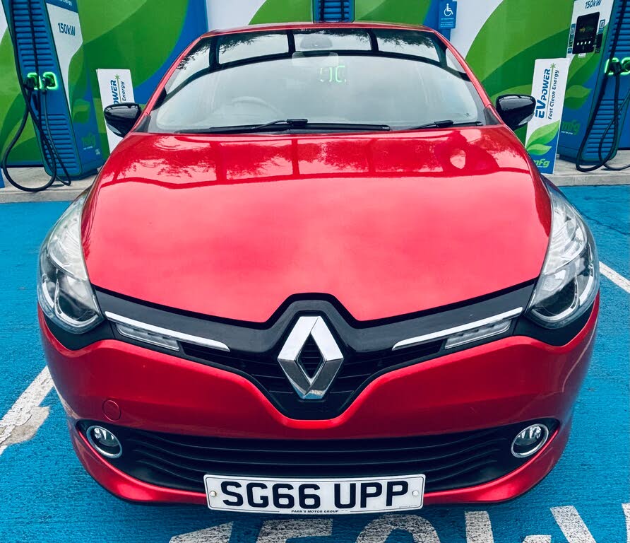 Used Renault Clio Dynamique Nav for sale near Newsome - CarGurus.co.uk